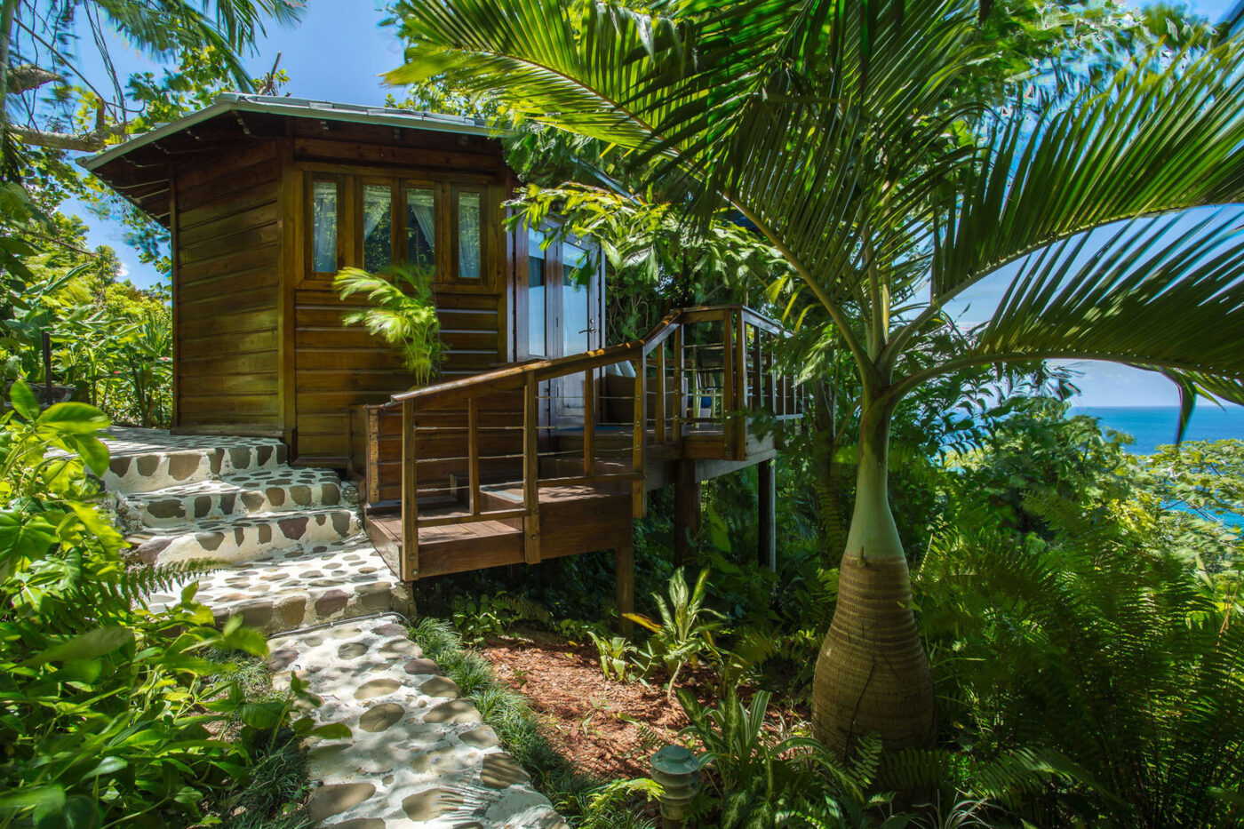 CABINS - Geejam Hotel