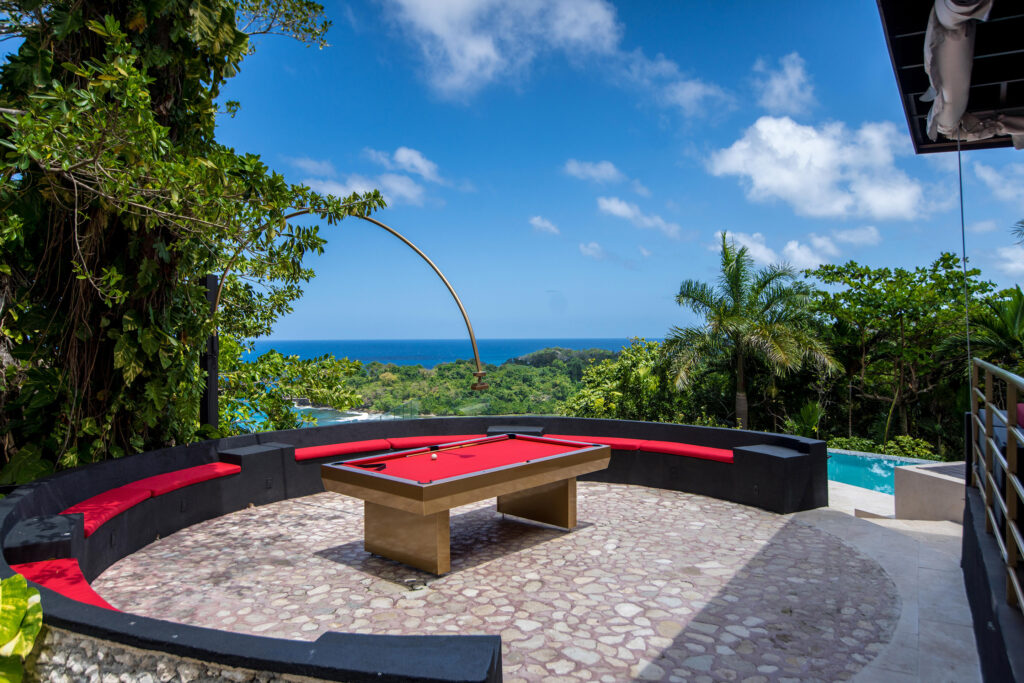 FOOD & DRINK - Geejam Hotel